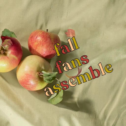 Fall Fans | Send online instantly | Free tracking